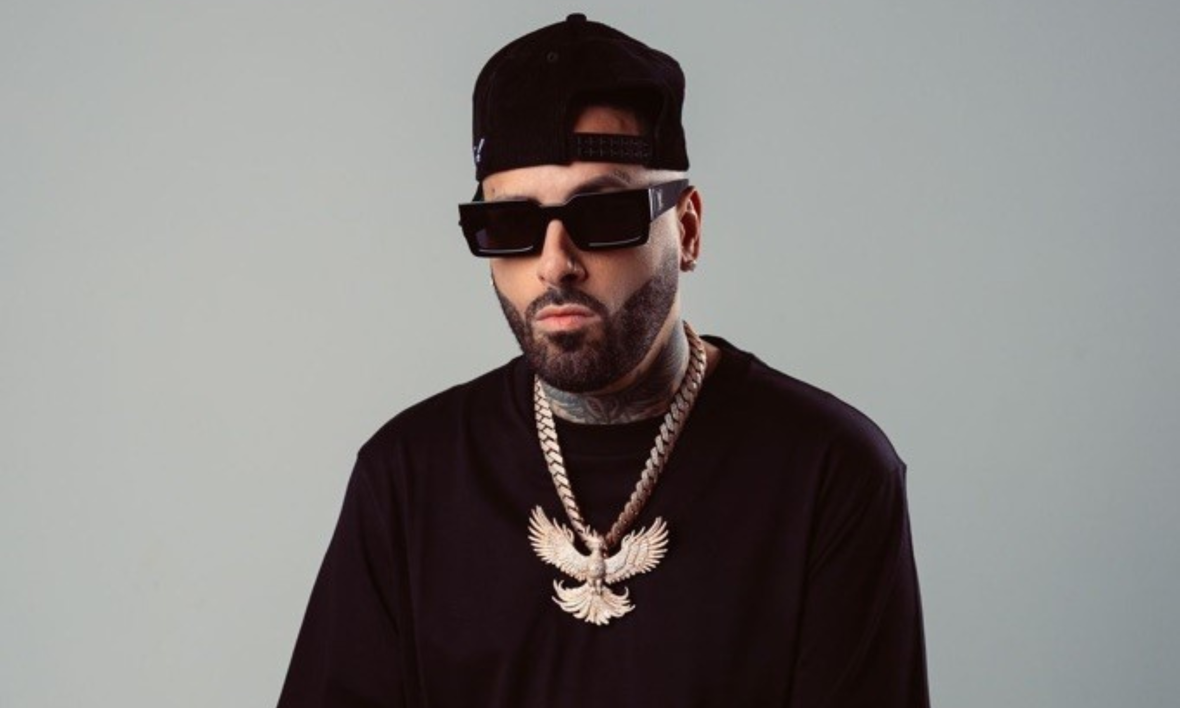 Nicky Jam: Embajador de la belleza masculina con Rewind It 10